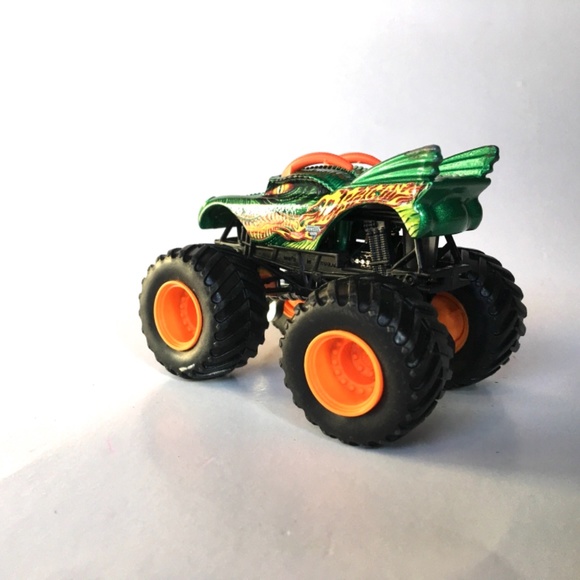 Mattel | Toys | Hot Wheels Monster Jam Creatures Dragon Toy Truck Green ...